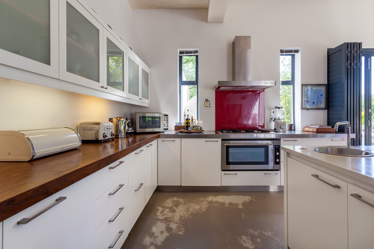 Riverside Farm, Hout Bay - Amazing Spaces Locations