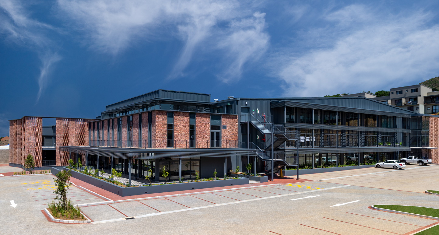 Brickfield Canvas, Woodstock - Amazing Spaces Locations