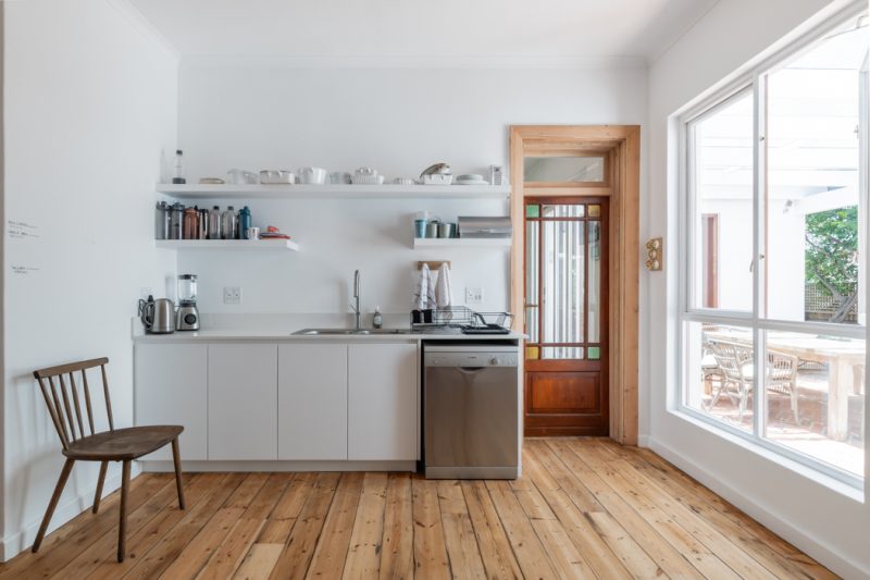Middlemarch: Classic Beauty with American Flair, Rondebosch