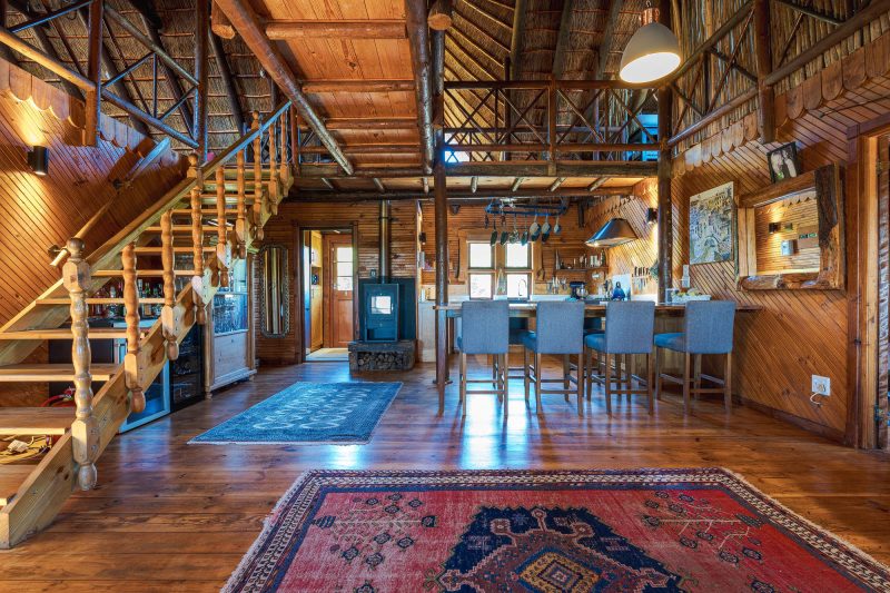 Woodacres, Noordhoek - Eclectic and retro shoot location